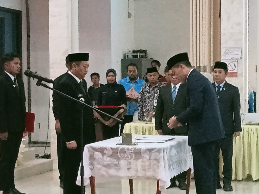 Bupati Sukamara Akhirnya Lantik Sunardi Jadi Sekda - Sukamara News